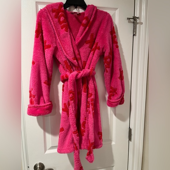 Betsey Johnson | Intimates & Sleepwear | Hooded Betsy Johnson Bathrobe ...